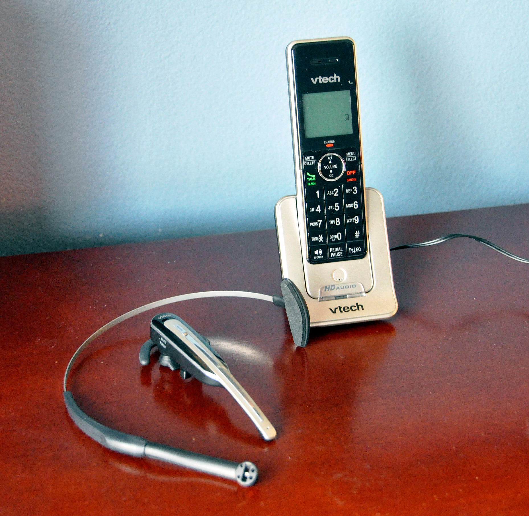 Multitasking Phone Systems for Busy Moms - Rockin Mama™