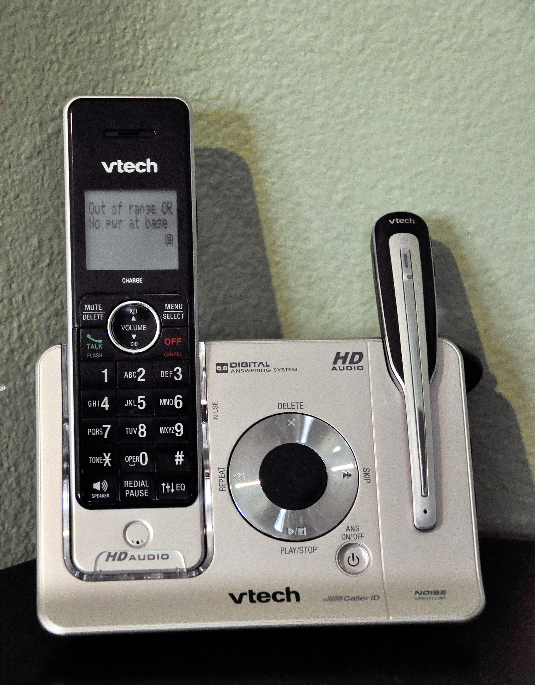 Multitasking Phone Systems for Busy Moms - Rockin Mama™