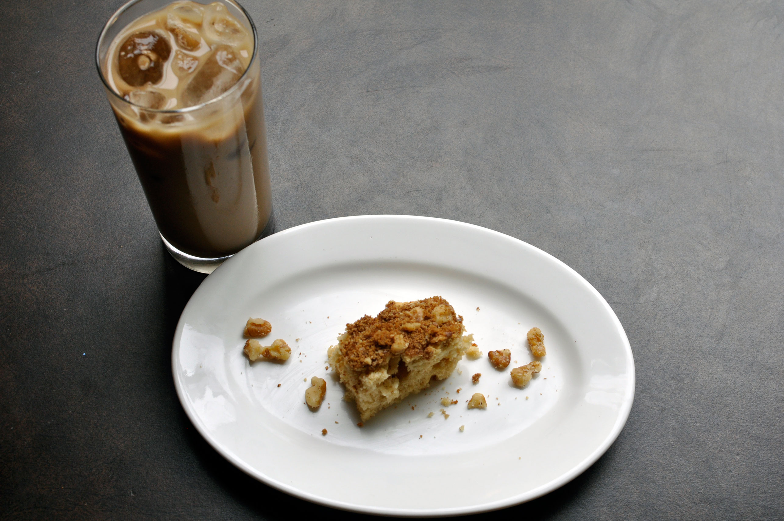 Pairings: Sour Cream Coffee Cake + Iced Coffee - Rockin Mama™