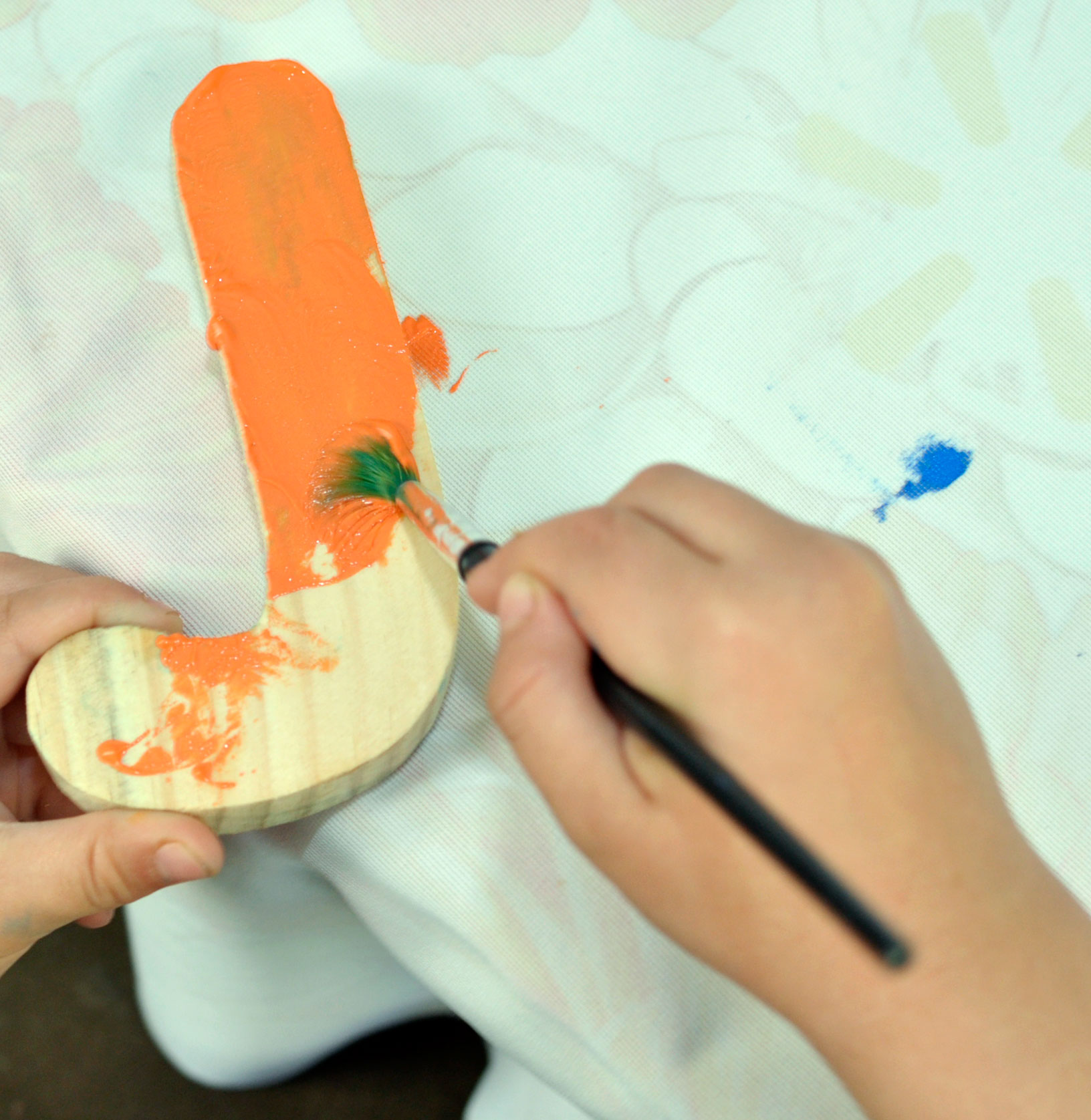 Crafting With Kids: Monogram Art - Rockin Mama™