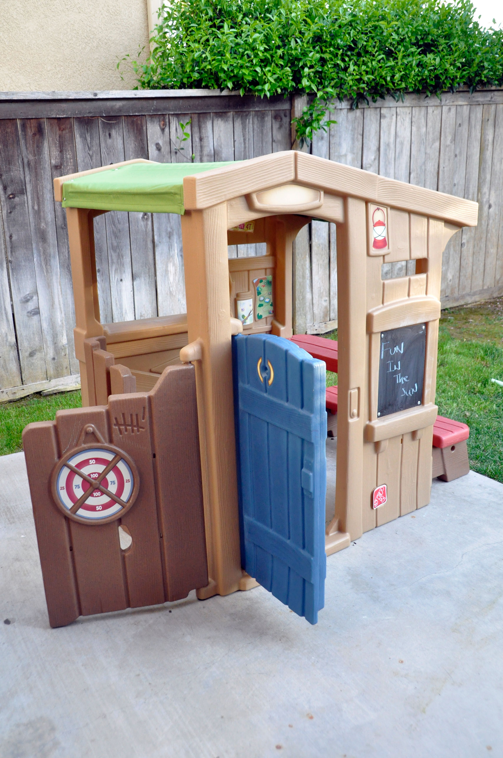 Imaginative Outdoor Play With My Clubhouse by Step2 - Rockin Mama™