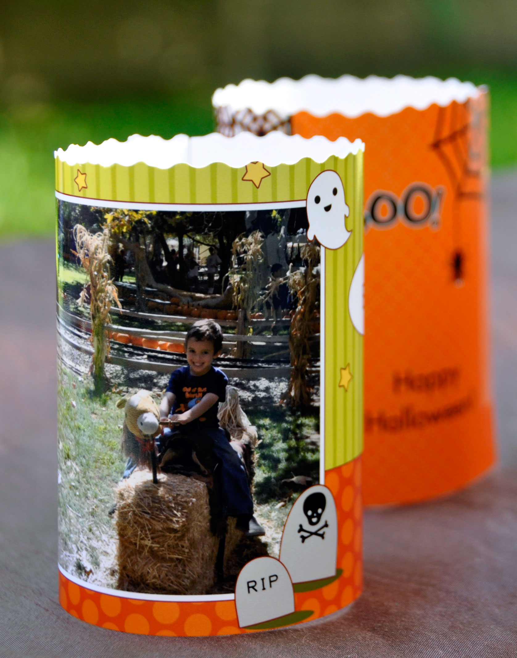 Crafting With Kids: Personalized Halloween Treat Containers - Rockin Mama™