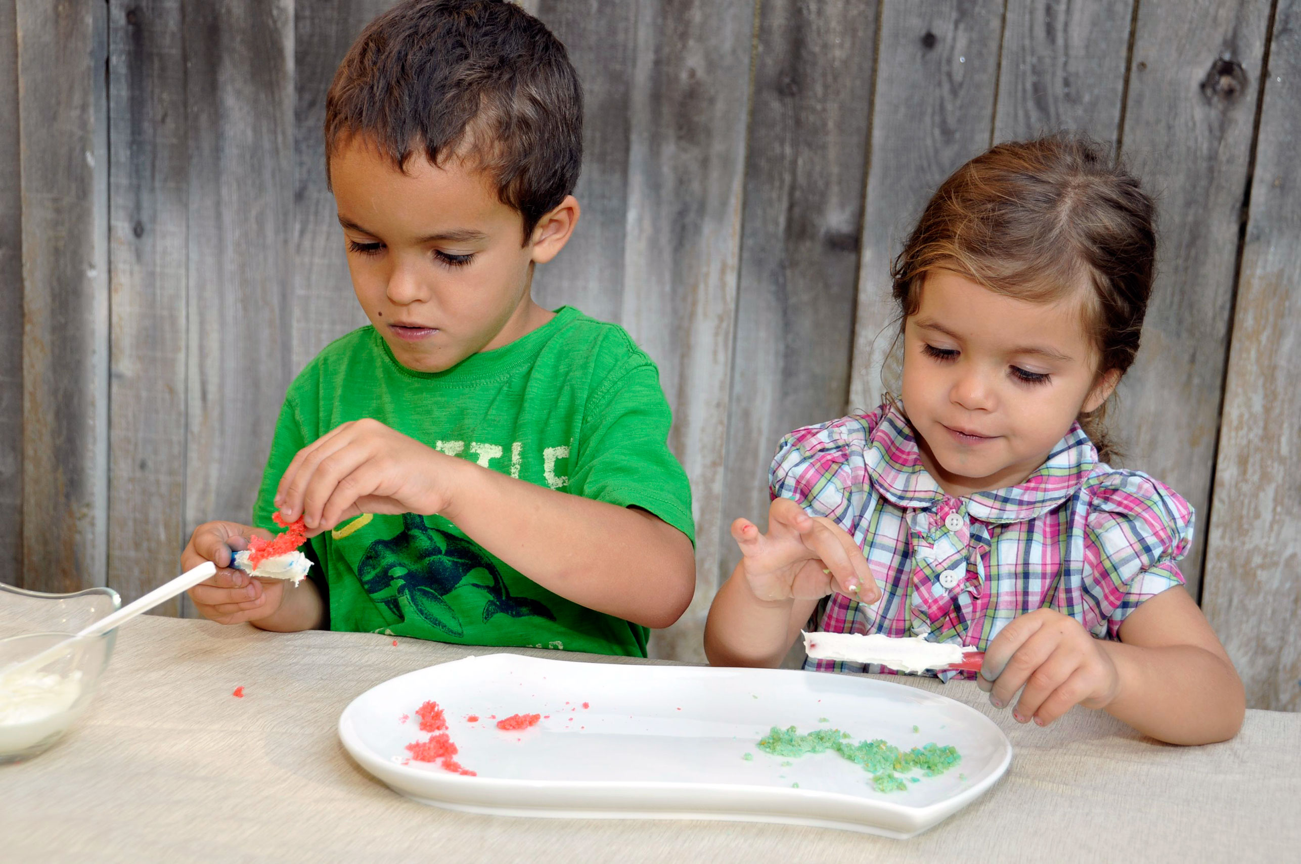 Recipe: Edible Holiday Sparklers - Rockin Mama™