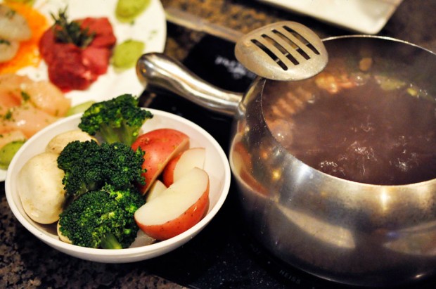 Family Dining at The Melting Pot - Rockin Mama™