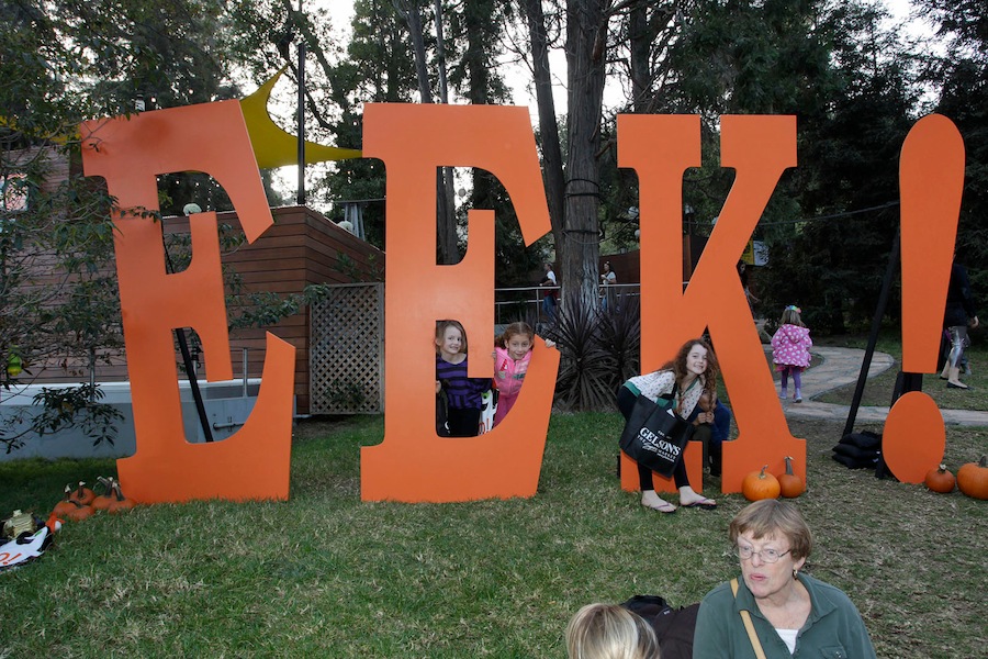 EEK! At The Greek! - Rockin Mama™