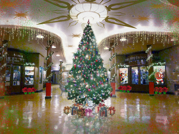 7 Things You Must Do at The Queen Mary During Christmas - Rockin Mama™