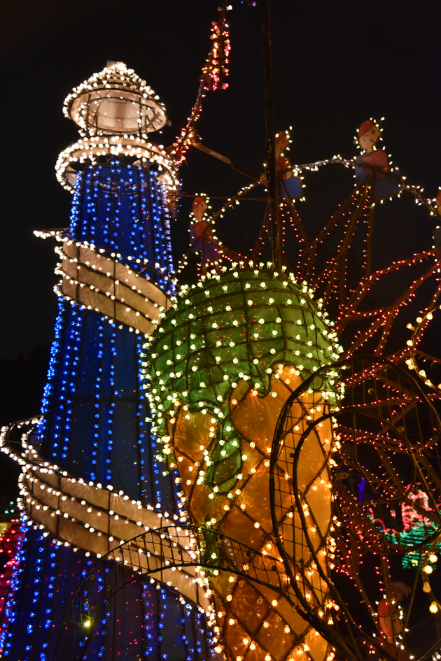 10 Things You Didn't Know About the Main Street Electrical Parade ...