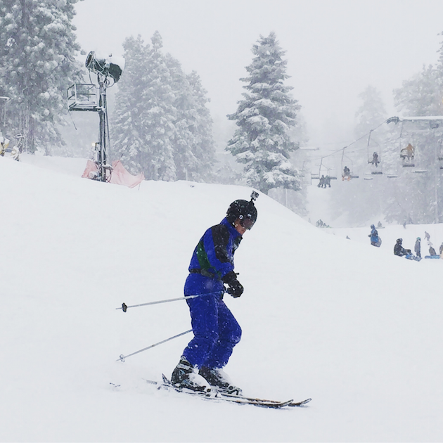 5 Tips for First Time Skiers - Rockin Mama™