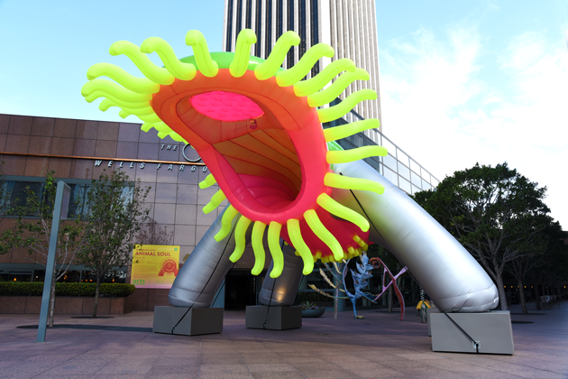 Downtown LA: Animal Soul Art Exhibit by Jason Hackenwerth - Rockin Mama™