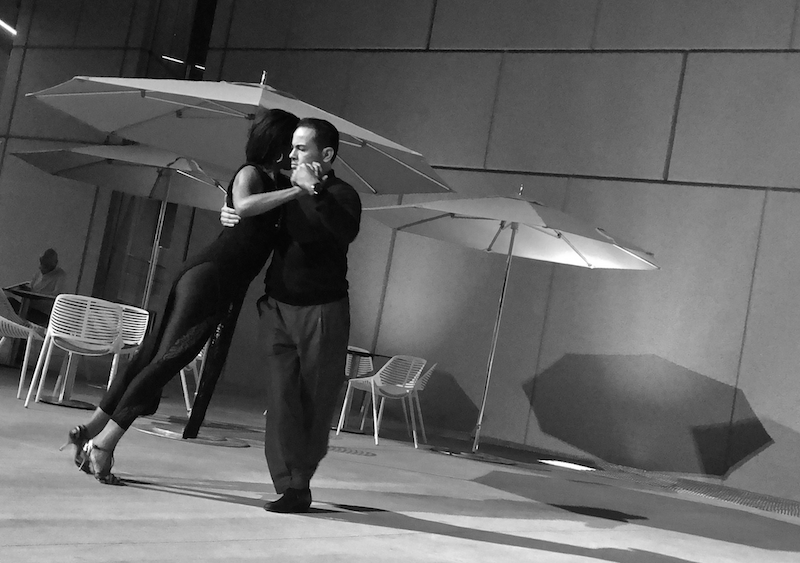 Free Tango Lessons at the Segerstrom Center for the Arts - Rockin Mama™