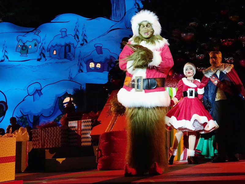 Grinchmas Returns To Universal Studios Hollywood - Rockin Mama™