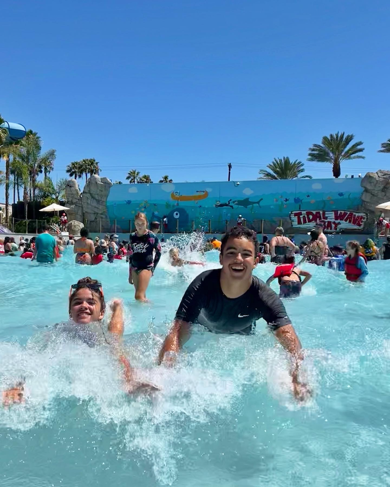 Knott's Soak City Family Guide - Rockin Mama™
