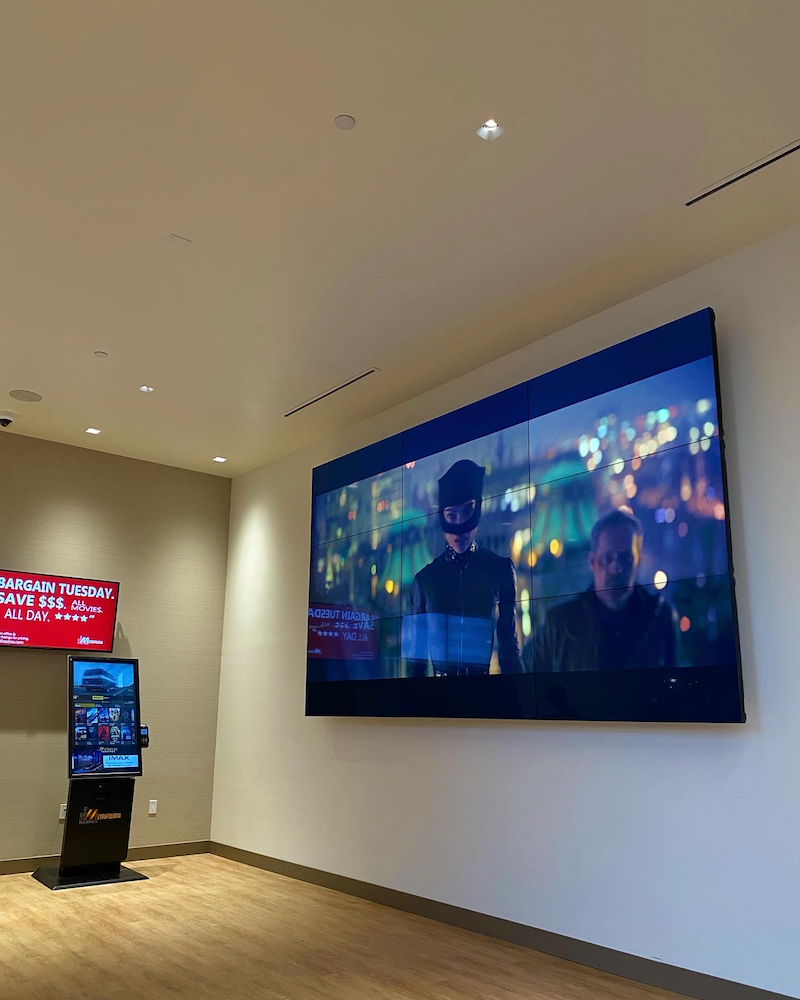 MetroLux Theatres at the Outlets at San Clemente - Rockin Mama™